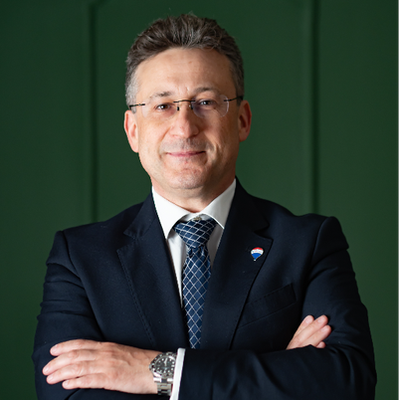 Giovanni Rizzo dell'agenzia RE/MAX Facile Casa di Brescia con ruolo ...