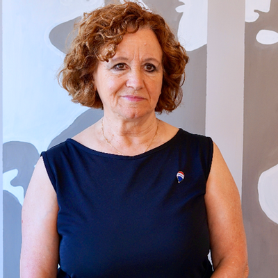 Maria Grazia Ferone dell'agenzia RE/MAX Life di Certosa di Pavia con ...