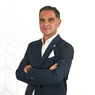 Roberto Angelucci dell'agenzia RE/MAX People di Lanciano con ruolo ...