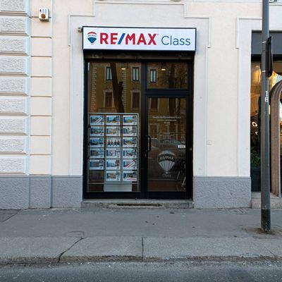 RE/MAX Class 10 di Milano | RE/MAX Italia