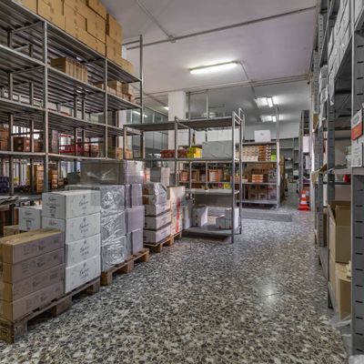 Locale Commerciale in Vendita Bari 36681018-72 | RE/MAX Italia