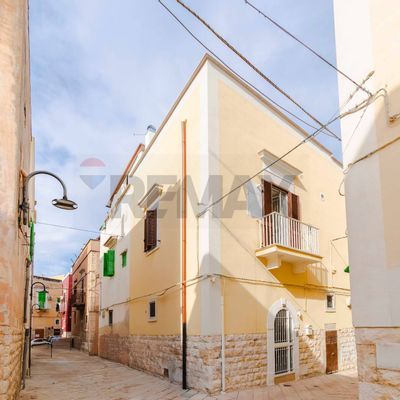 Casa Indipendente in Vendita Molfetta 21260225-156 | RE/MAX Italia
