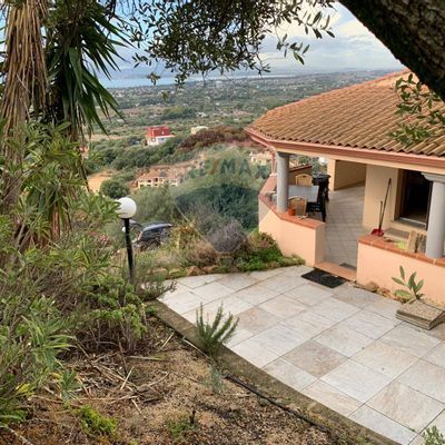 Villetta bifamiliare in Vendita Quartu Sant'Elena 32601056-169 | RE/MAX ...