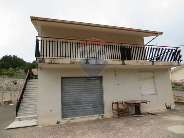 Modica: vendita case e immobili - RE/MAX