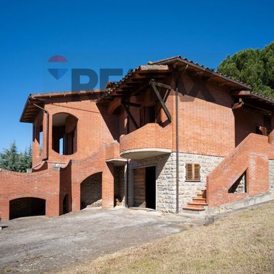 Villa singola in Vendita Asciano 37261053-14 | RE/MAX Italia
